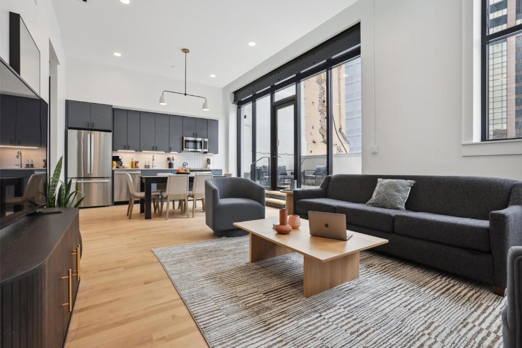 Roami at 714 Canal, New Orleans (updated prices 2026)