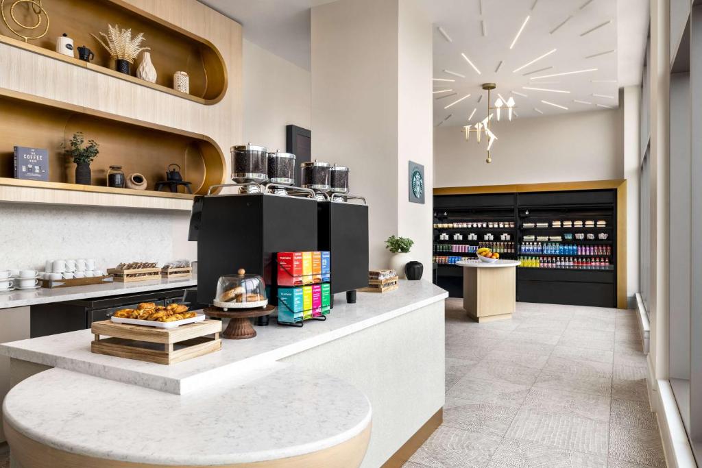 Hilton BNA Nashville Airport Terminal, Nashville (updated prices 2025)