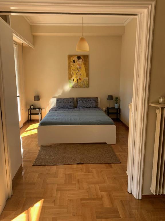 Charming Plaka Retreat in the Heart of Historic old Athens city, Athens ...