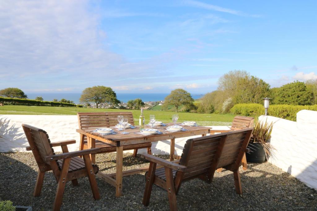 Penlan Coastal Cottages - Driftwood, Aberporth (updated prices 2026)