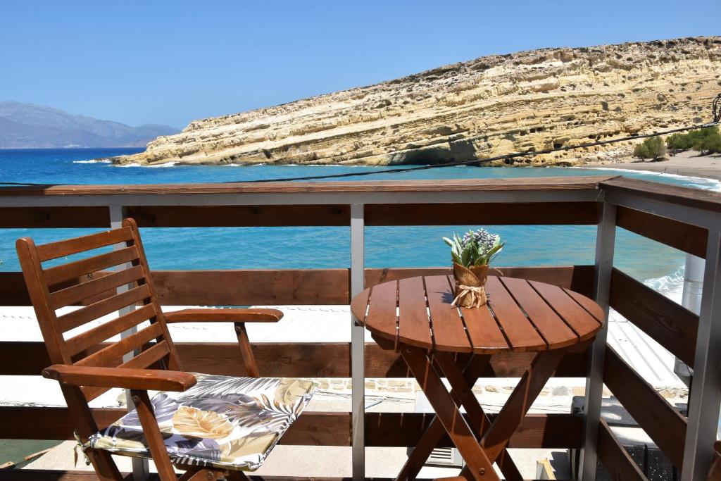 Plazza, Matala (updated prices 2026)