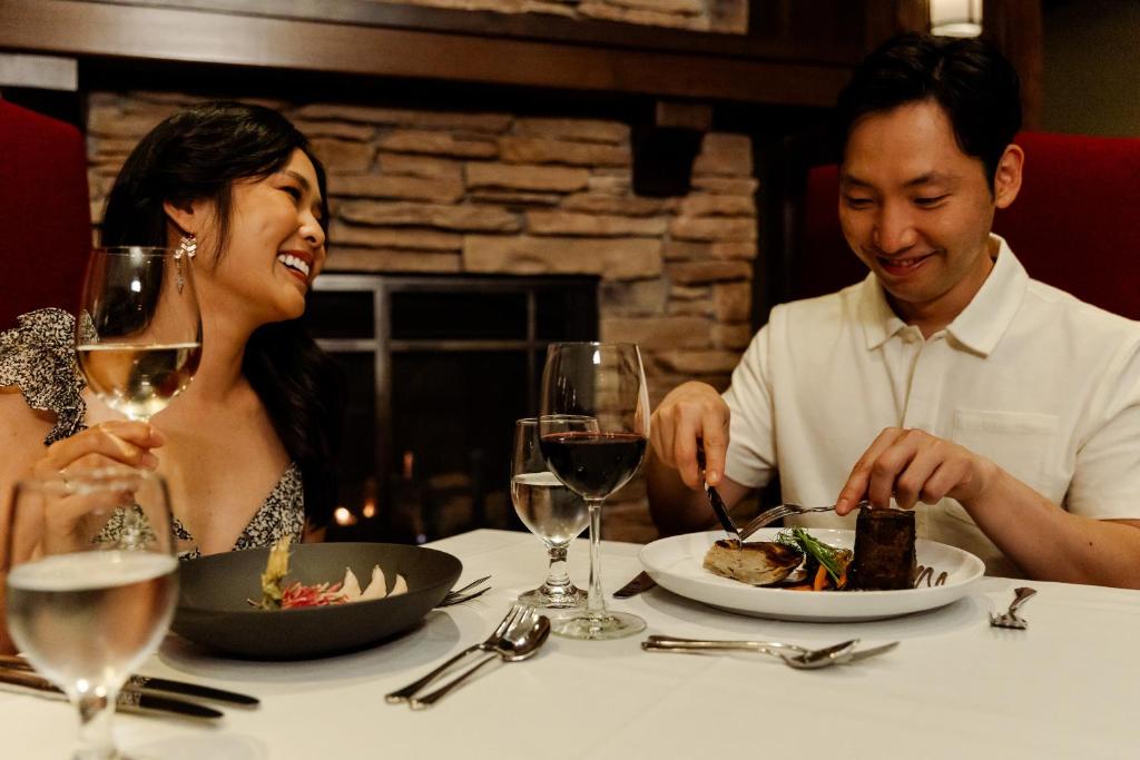 Tenaya at Yosemite, Fish Camp (updated prices 2025)