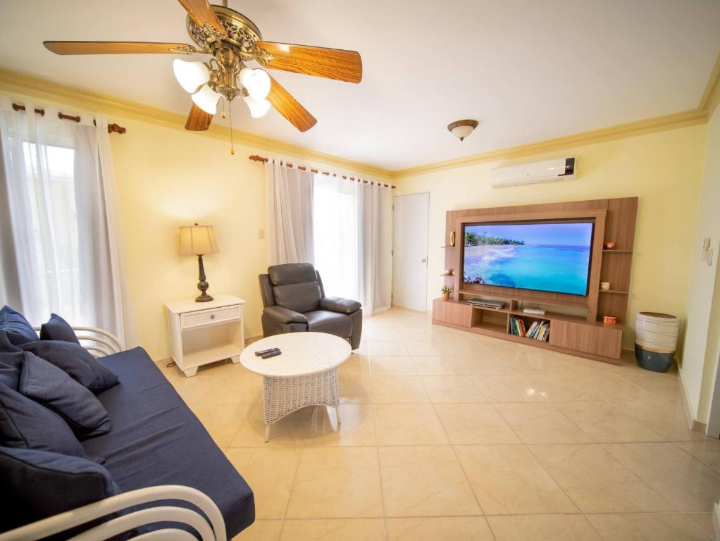 Garden Condos 24, Fully Renovated Apt In Sosua, Sosúa (precios ...