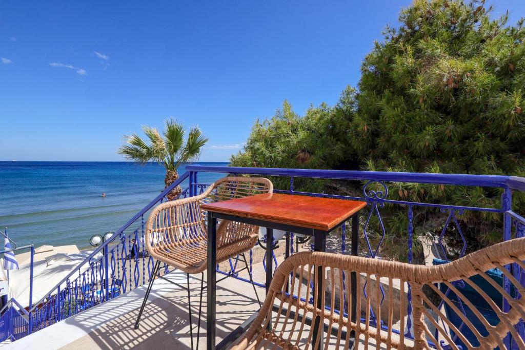 Niko's Beach Suites Νο2, Agia Marina Aegina (updated prices 2026)