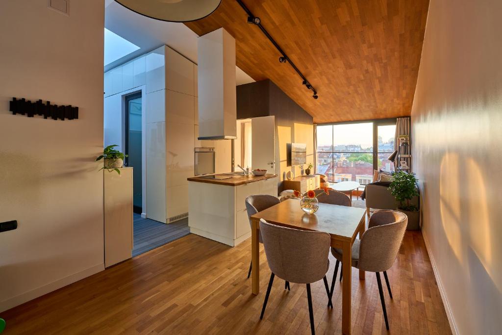 *New* Top View LOFT 2 BDRM, Sofia (updated prices 2026)