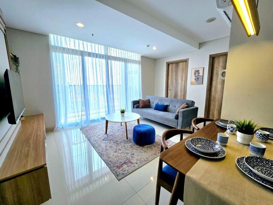 Apt Pejaten Park Residence 2 BR Alistan with Pool, Washer and Netflix, Jakarta (aktualisierte ...