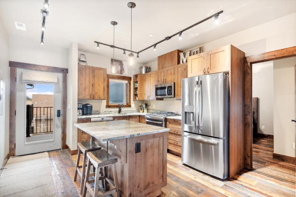 Baker Loft 303, Whitefish (updated prices 2025)