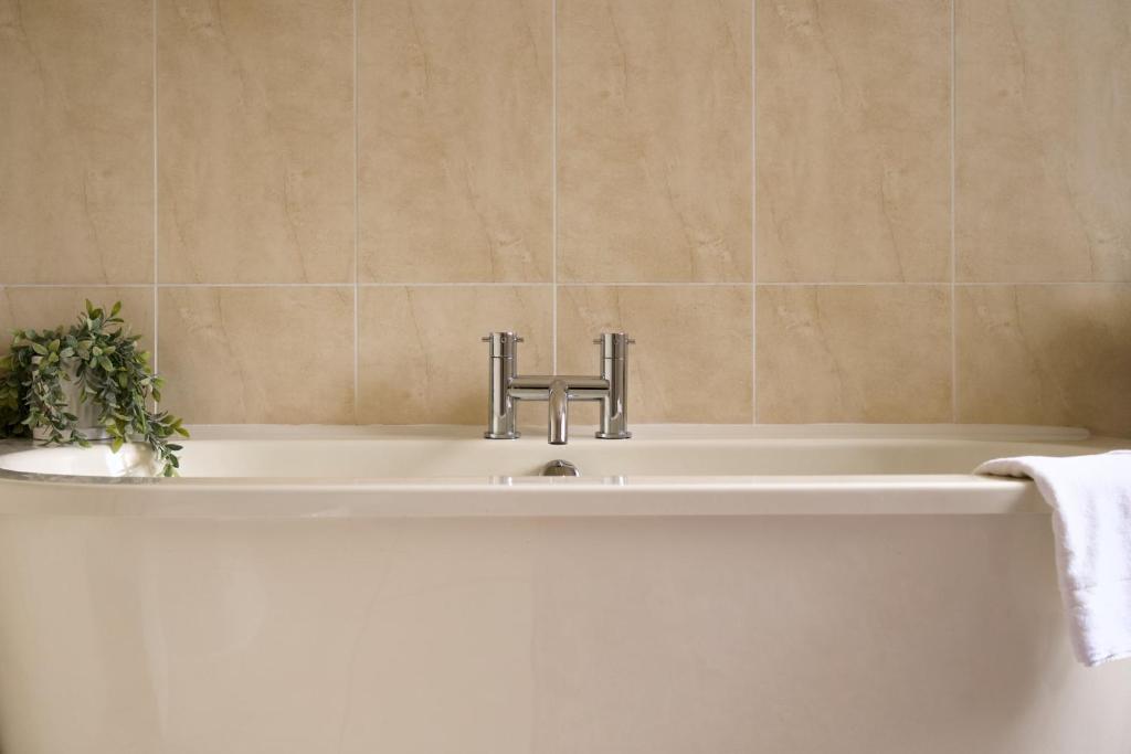 The Beeches - Chatsworth Apartment No 2 - Sleeps 2, Baslow (updated ...