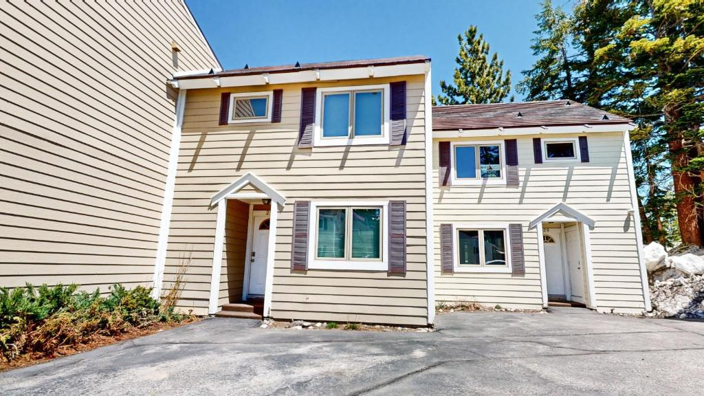 Lakeview Villas #27 condo, Mammoth Lakes – Precios actualizados 2024
