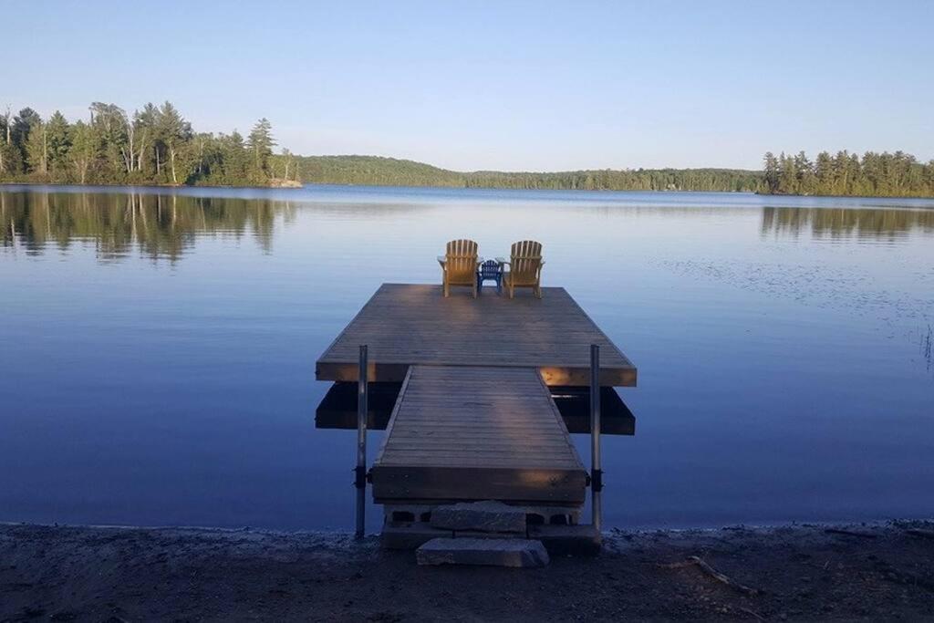 Lakefront Cottage in Muskoka, Novar (tarifs actualisés 2024)