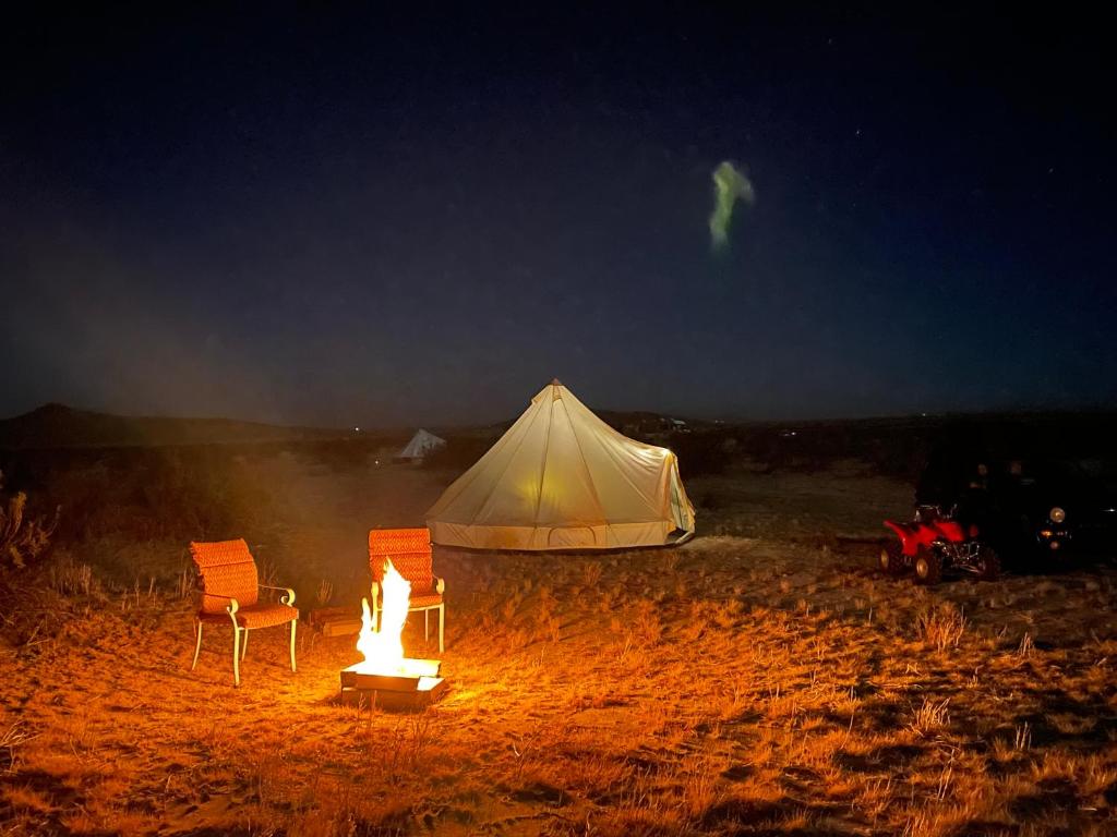 New Yurt City, Lake Los Angeles (updated prices 2024)