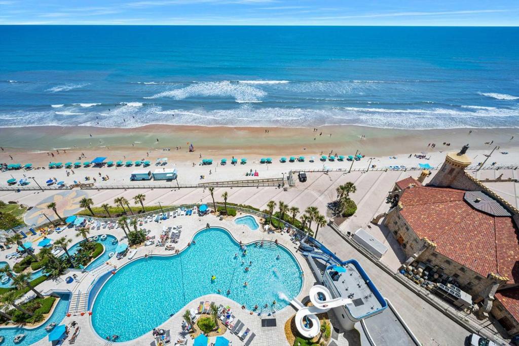 Luxury Penthouse 3 BR Condo Direct Oceanfront Wyndham Ocean Walk Resort ...