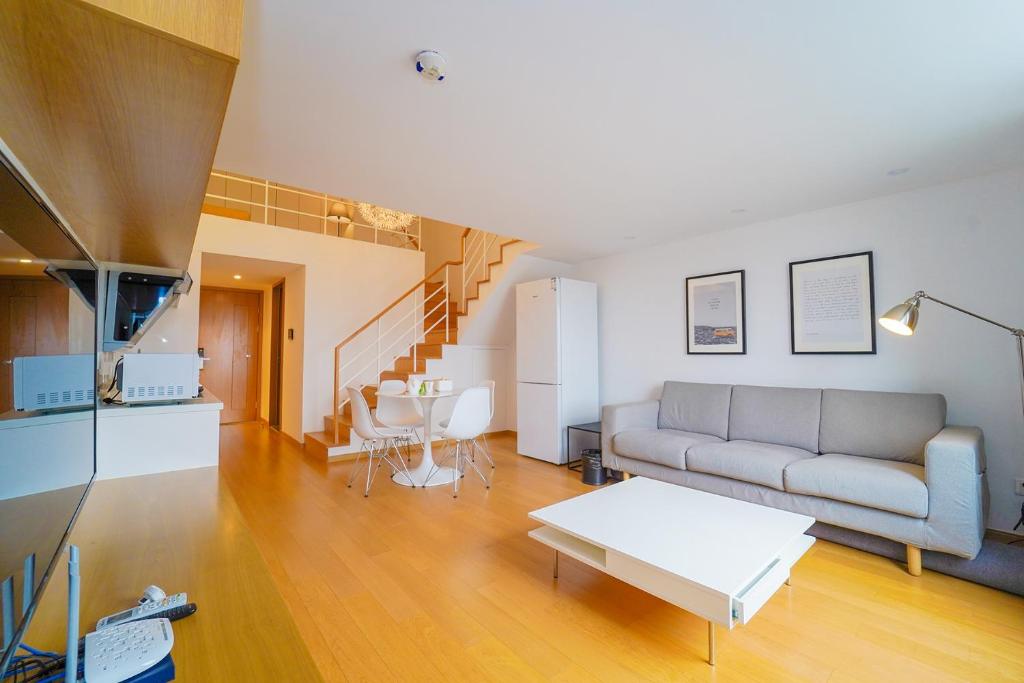 Lujiazui More Residence, Shanghai (updated prices 2025)