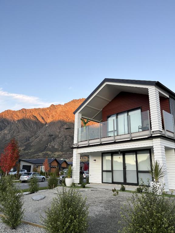 Haven in Hanley's, Frankton (updated prices 2025)