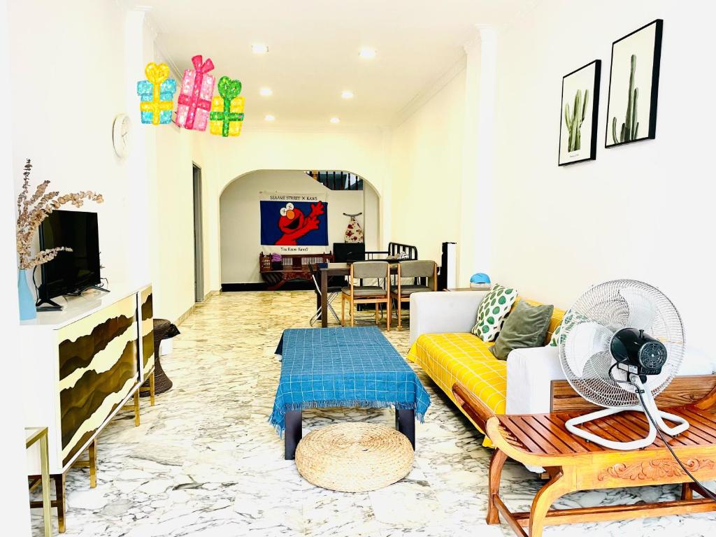 Convenient Rare house in central city, Singapore (updated prices 2026)