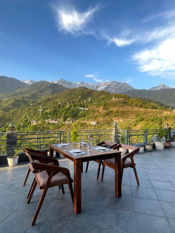 Heryk Hillview Hotel, Dharamshala (updated prices 2024)