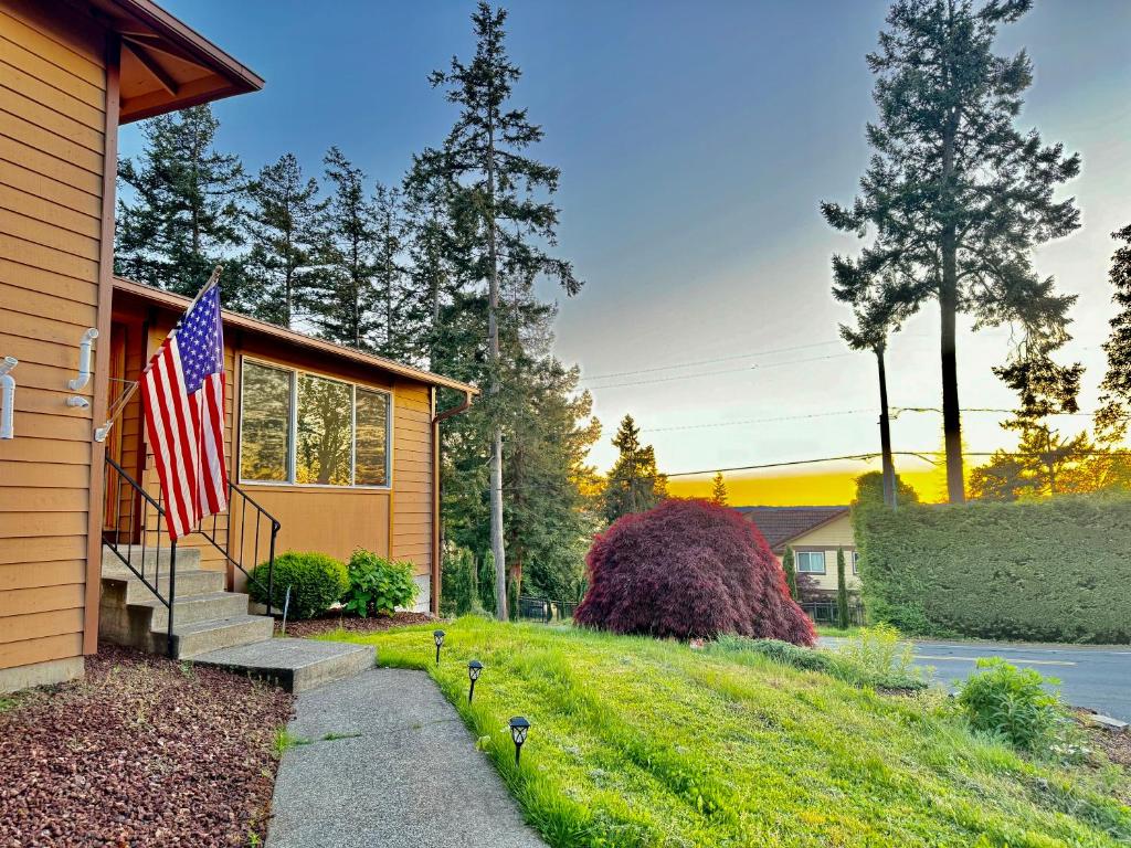 BeSa Homestay near beach and SeaTac Airport - Shared bathroom with max ...