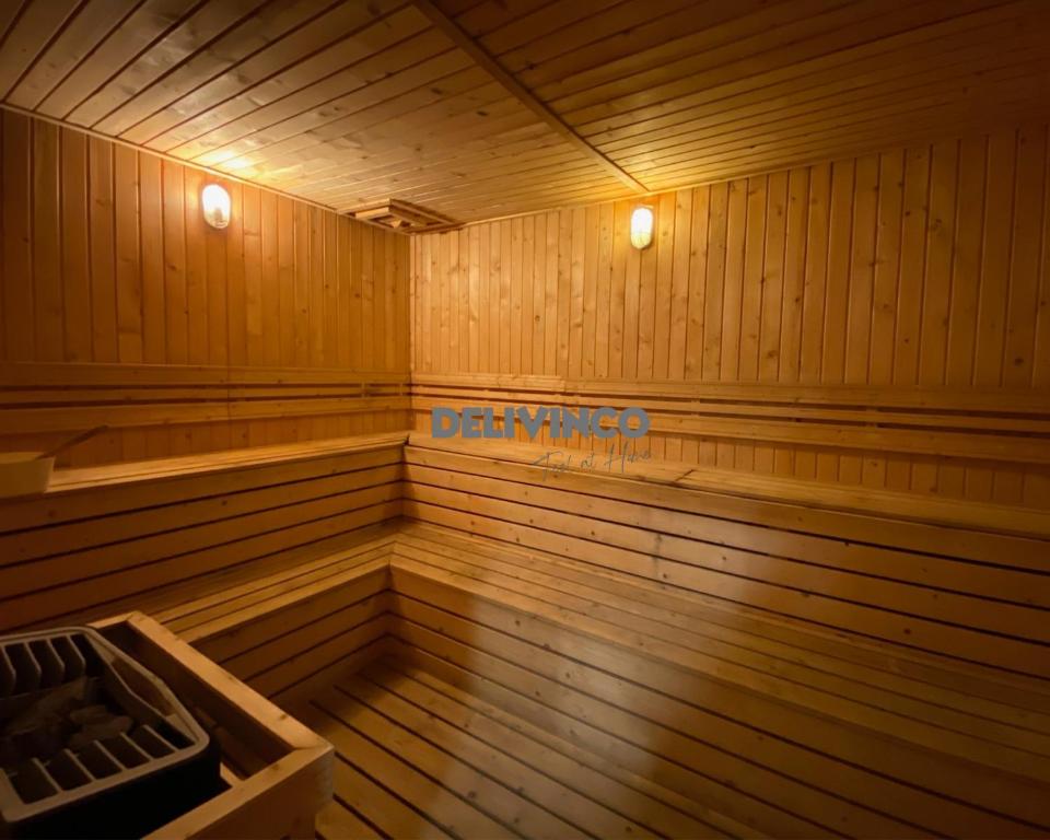 Continew at 35 floor - 5pax - KL - TRX - 2 Bedroom, Kuala Lumpur ...