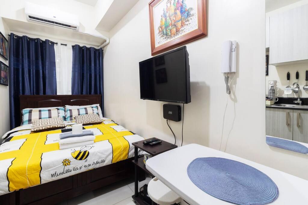 Live Big in Manila's Tiny Studio! Fast Reply!, Manila (updated prices 2025)