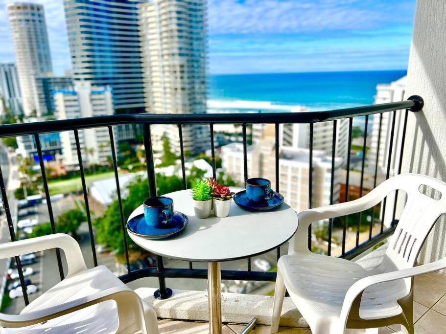 Family Ocean View Studio Free Wi-Fi, Gold Coast (updated prices 2026)