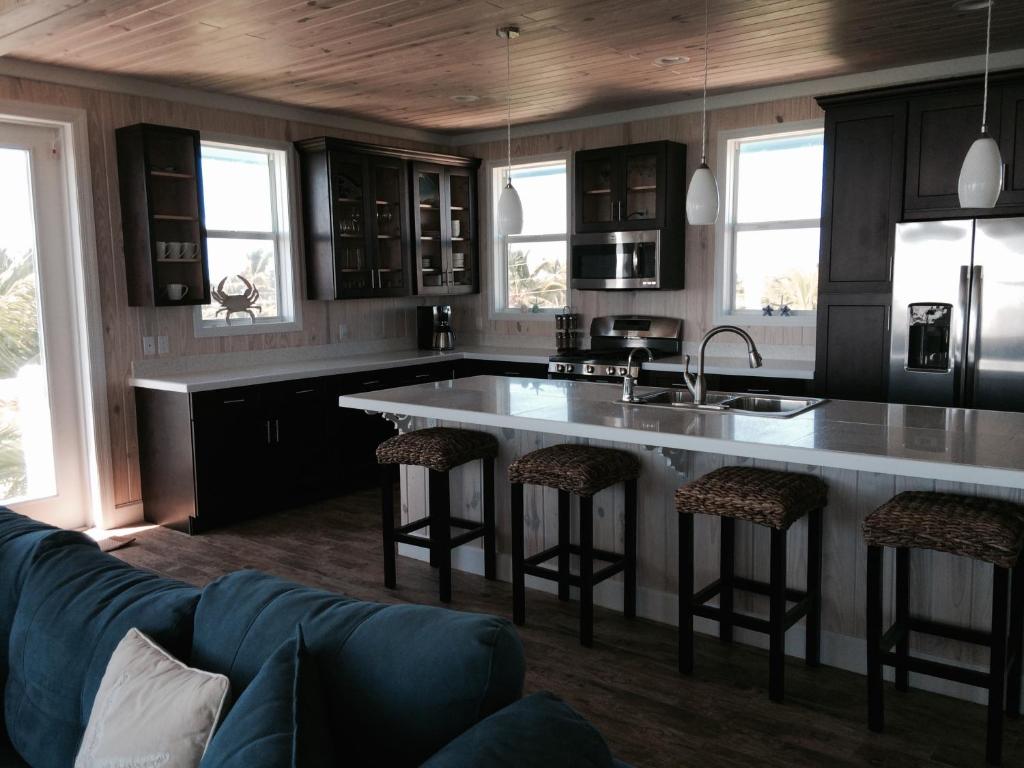 Southern Cross of the Abacos, Hope Town (updated prices 2025)