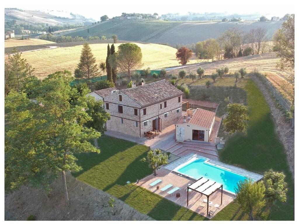 Villa Roberto Comfortable holiday residence, Monte San Giusto ...