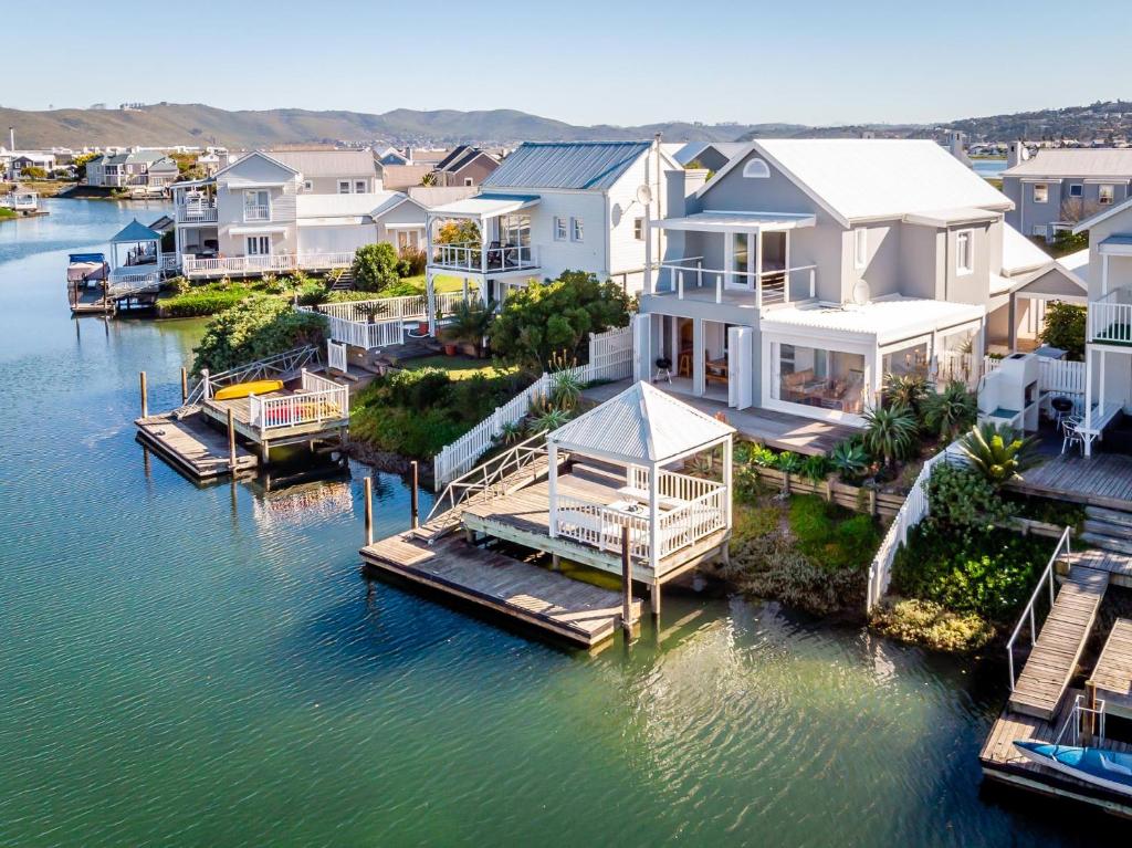 Easy canal living on Thesen Islands, Knysna (updated prices 2026)