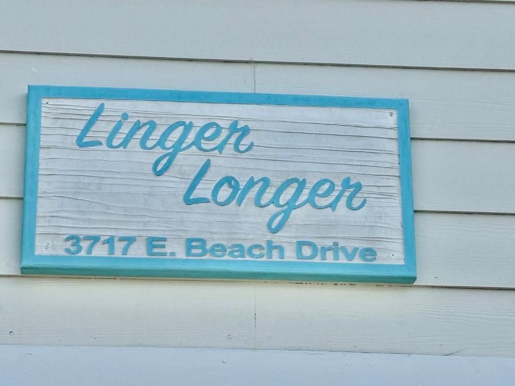 Linger Longer, Oak Island (updated prices 2025)