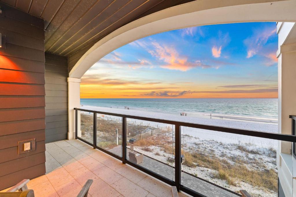 The Beachside Haven, Destin (updated prices 2025)