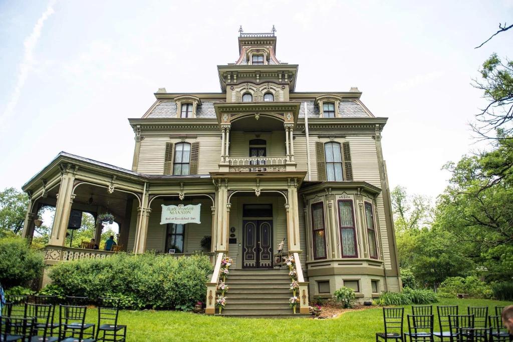 Garth Woodside Mansion Bed and Breakfast, Hannibal (updated prices 2025)