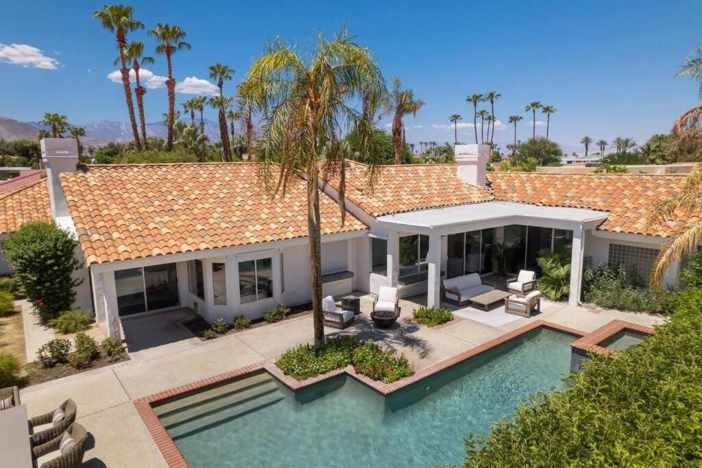 Stunning Family Sized Home in a Gated Community!, Indian Wells (preços ...