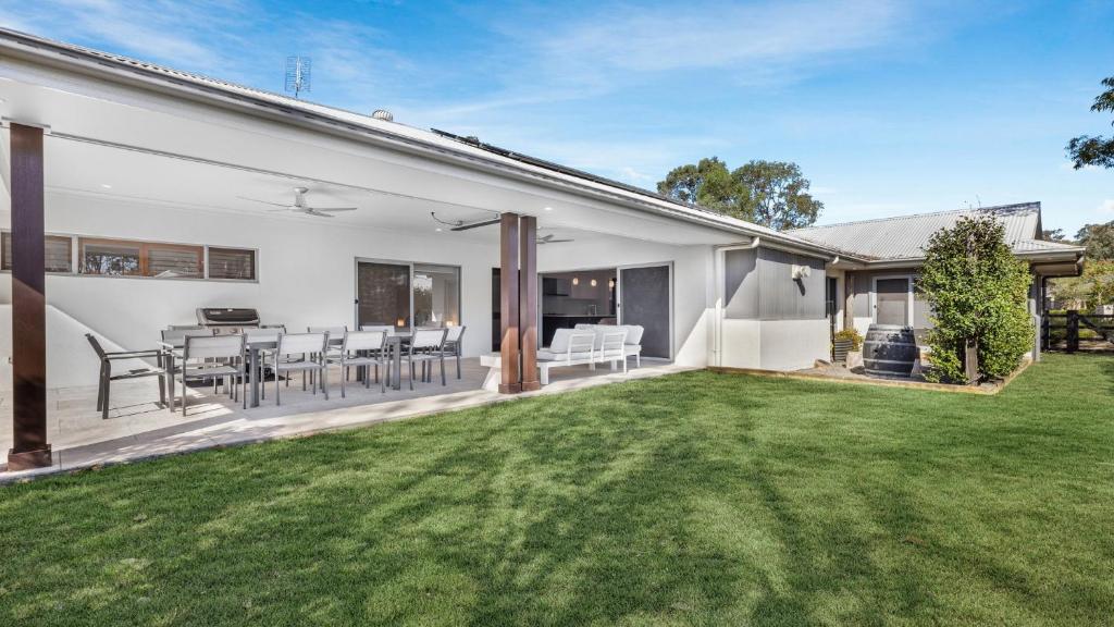 Alkira at The Vintage, Pokolbin (updated prices 2024)