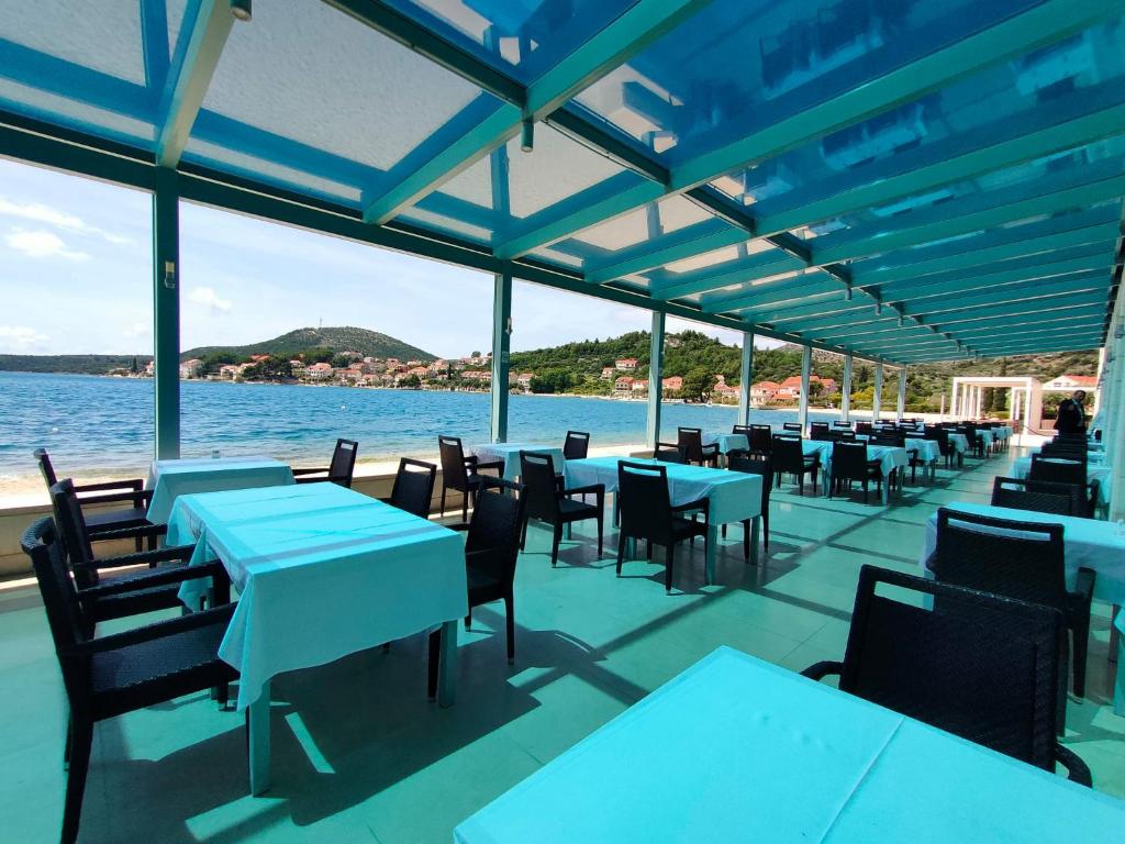 Admiral Grand Hotel, Slano (updated prices 2025)