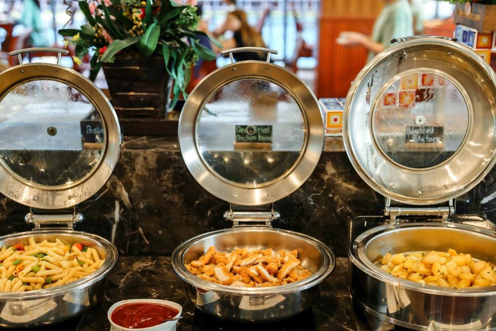 Kana Hotel Phuket普吉岛卡娜酒店, Rawai Beach (updated prices 2025)