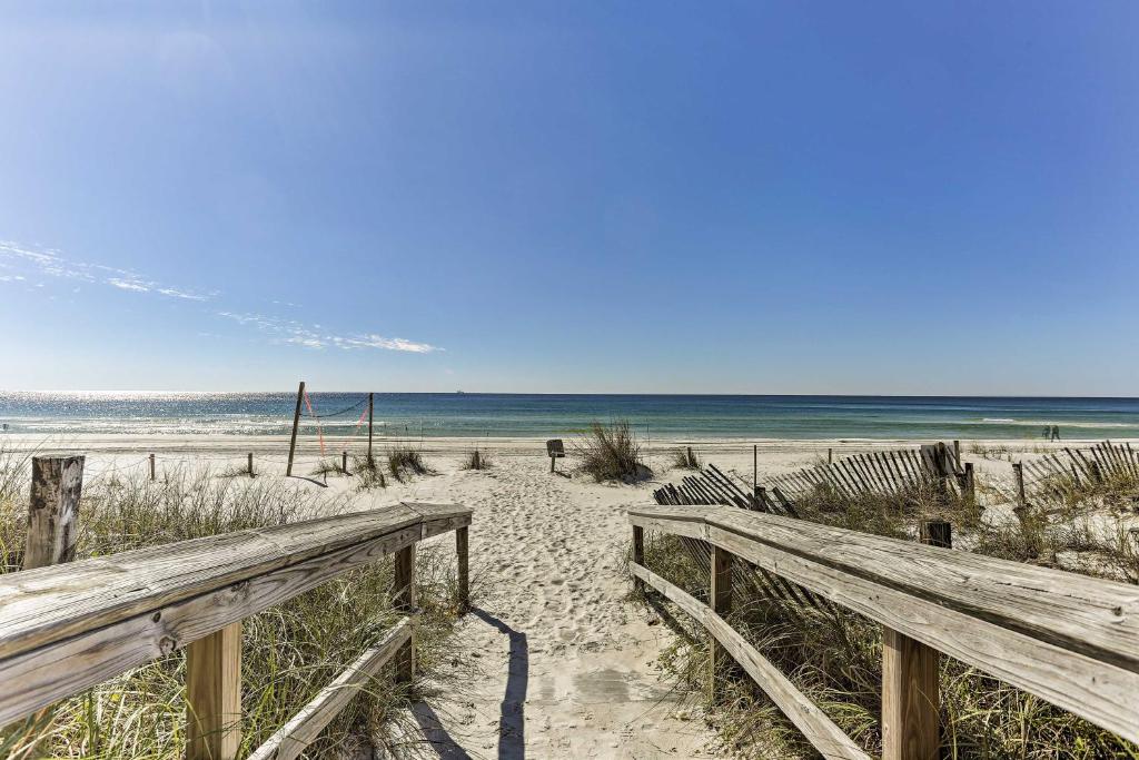 The Wave PCB Townhome with Pools and Beach Access, Panama City Beach ...