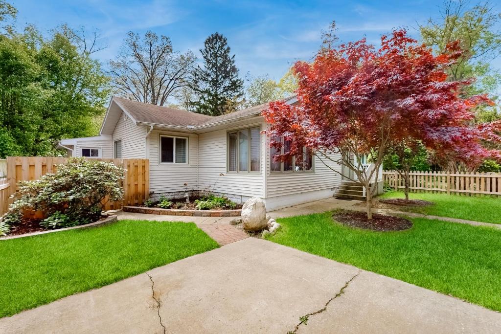 Steps from the Sand, Union Pier (updated prices 2025)