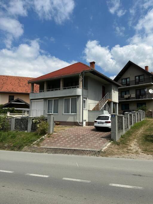 Lake River Mountain, Plav (updated prices 2025)