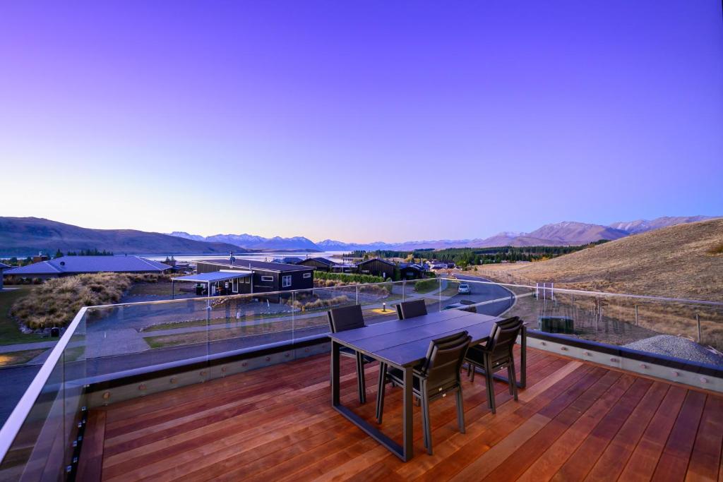 Lake Tekapo Luxury Accommodation – ZCGK
