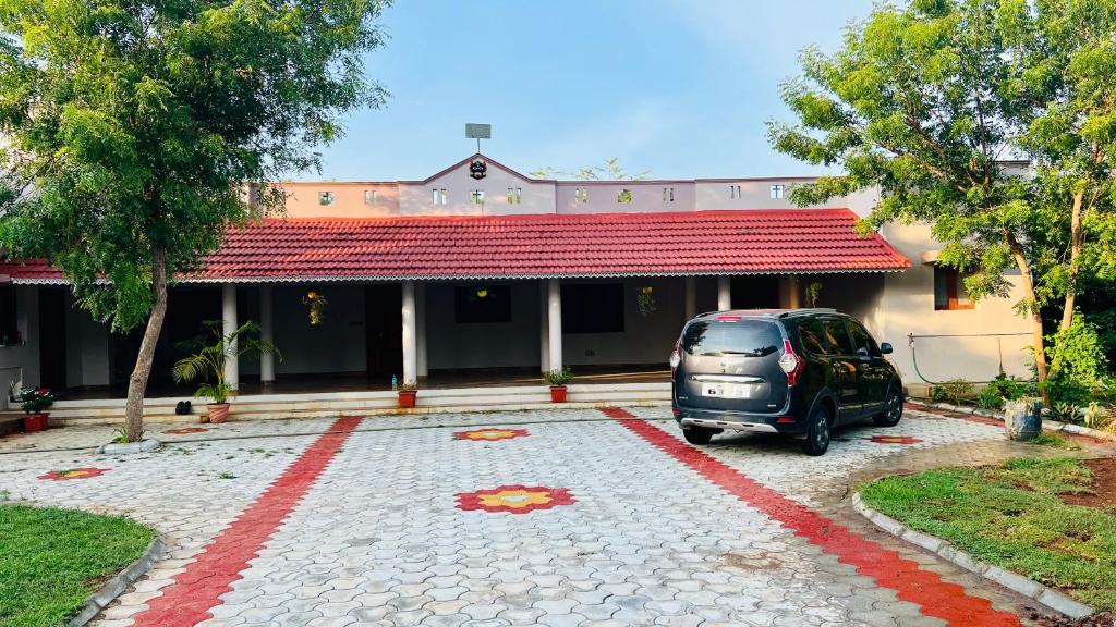 SERENE Stays - Kjsb farmhouse THANJAVUR, Thanjāvūr (updated prices 2026)