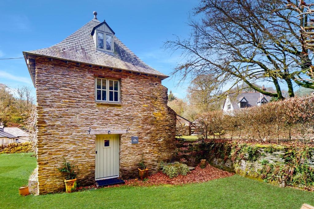 The Tower Simonsbath, Simonsbath (updated prices 2026)