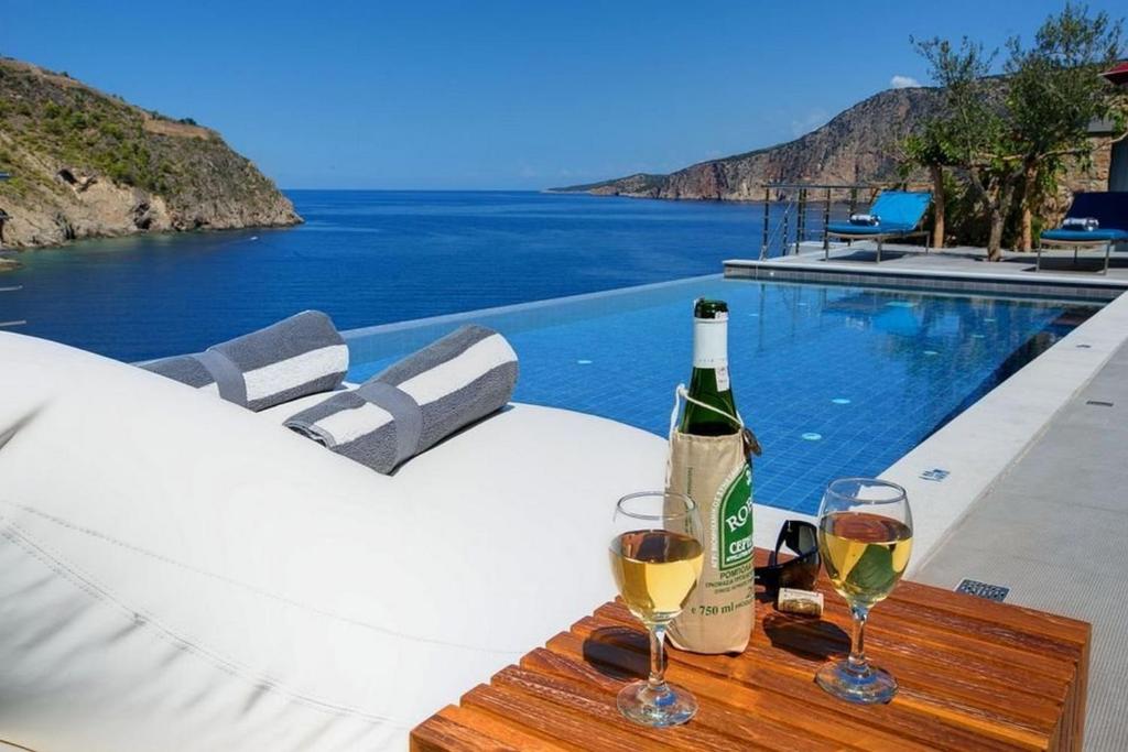 Superb Kefalonia Villa | Villa Allen | 1 Bedroom | Seafornt ...