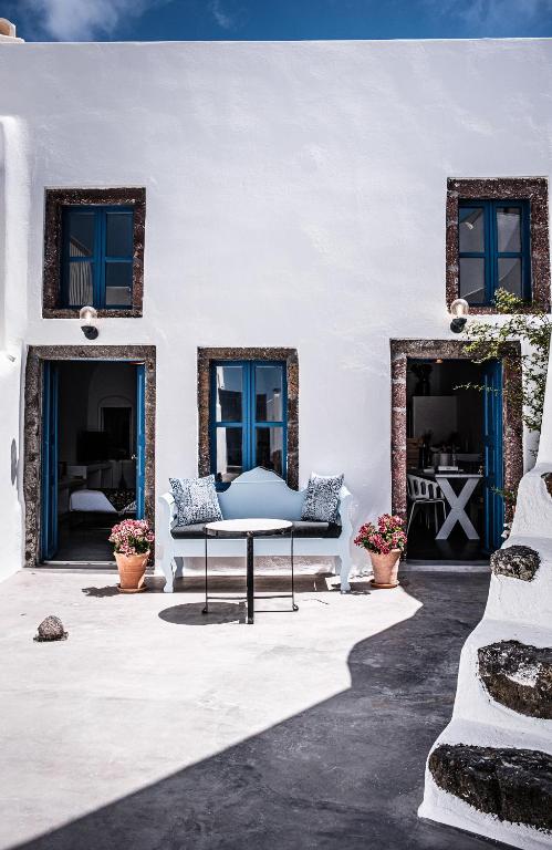 Castellana Cycladic House, Pyrgos – Updated 2024 Prices