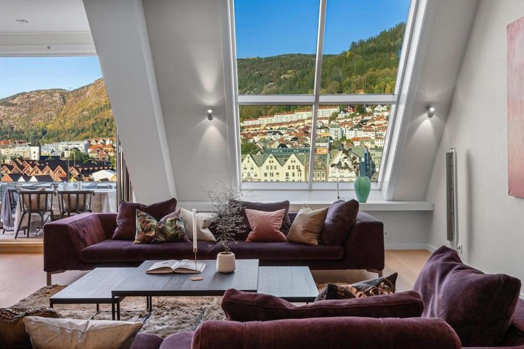 Exclusive Penthouse with Terrace, Bergen – Precios actualizados 2024