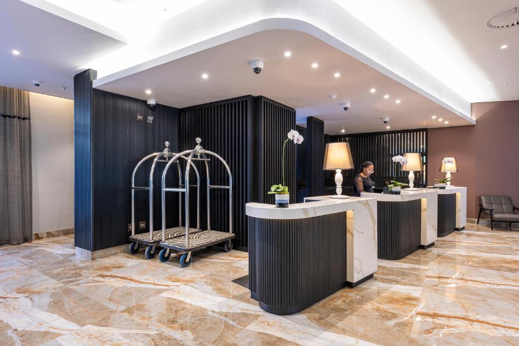 Coastlands Skye Hotel, Ridgeside, Umhlanga, Durban (updated prices 2025)