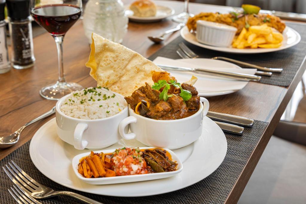 Coastlands Skye Hotel, Ridgeside, Umhlanga, Durban (updated prices 2025)