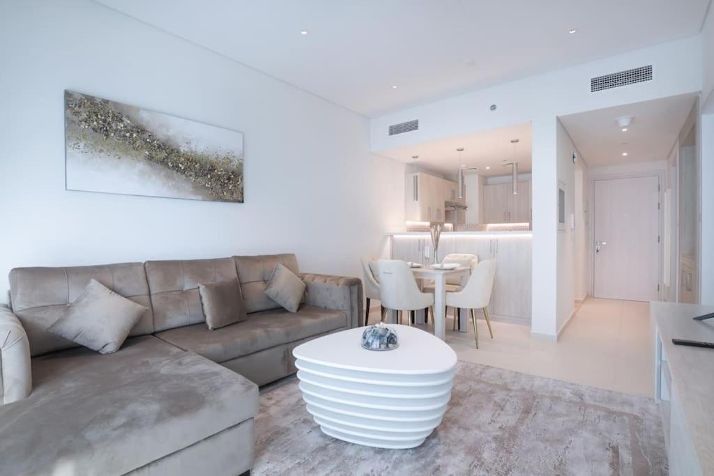 Spacious & Modern 2BR in Seven Palm Residence, Dubai (updated prices 2025)