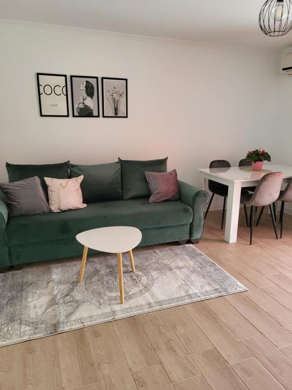 Casa Cenan, Turda (updated prices 2025)