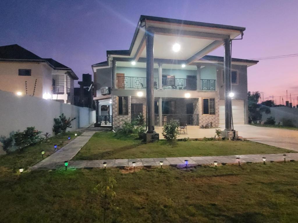 Stylish House with Generator - Tema Community 25, Hanya (updated prices ...