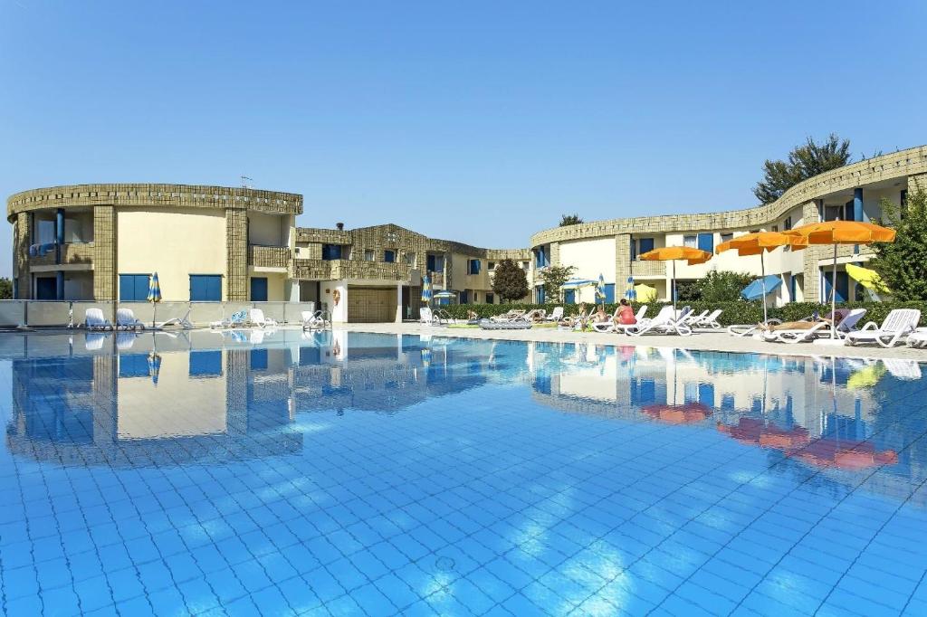Ferienwohnung Mit Pool Bibione