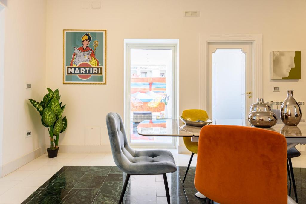 Amazing and central penthouse with terraces in the heart of Napoli ...